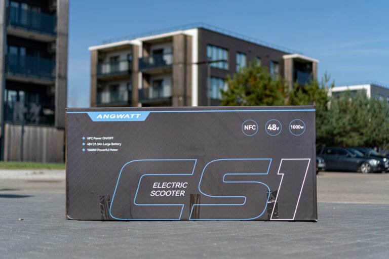 ANGWATT CS1 electric scooter for €560 — Niuxtech