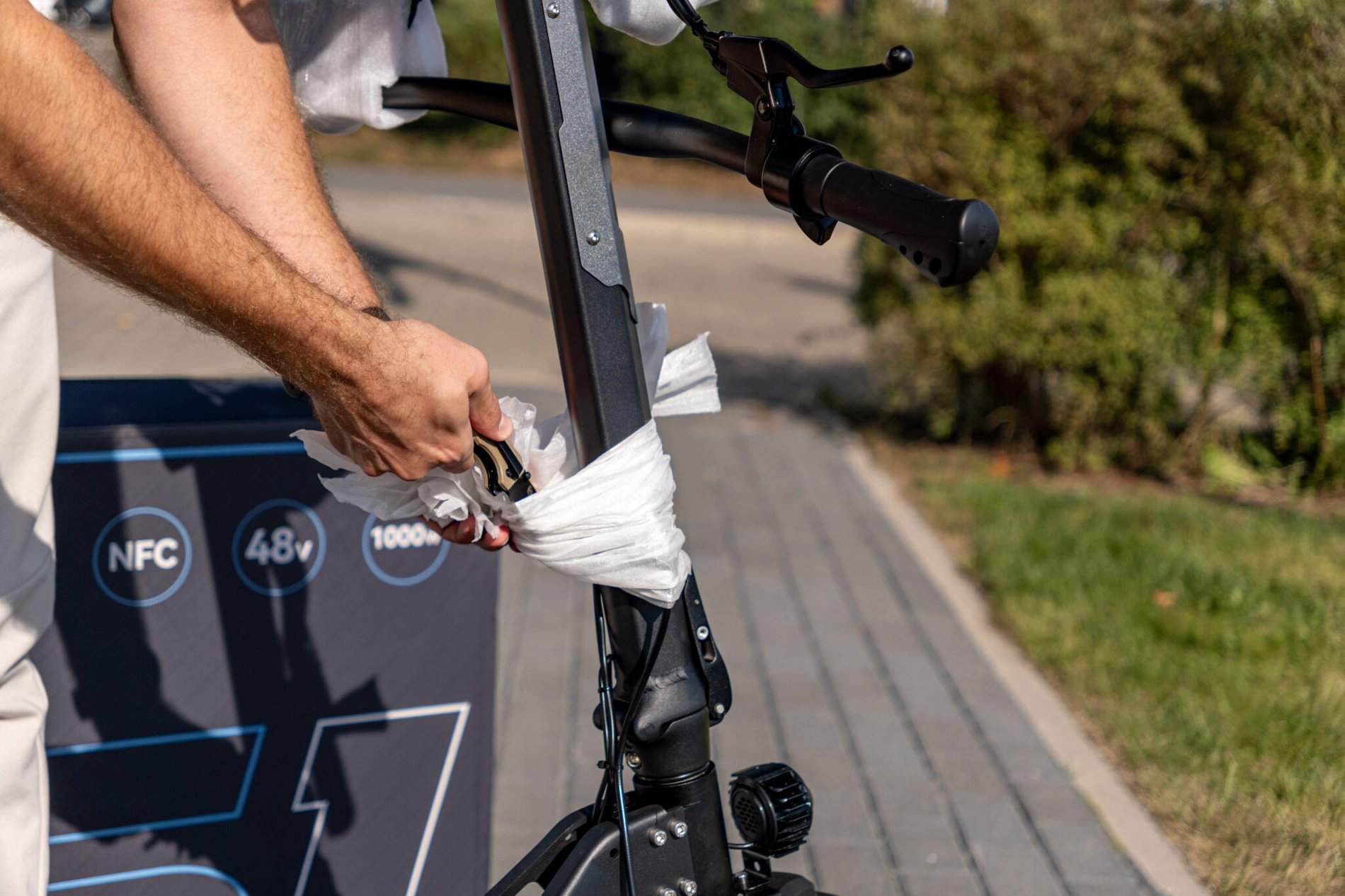ANGWATT CS1 electric scooter for €560 — Niuxtech